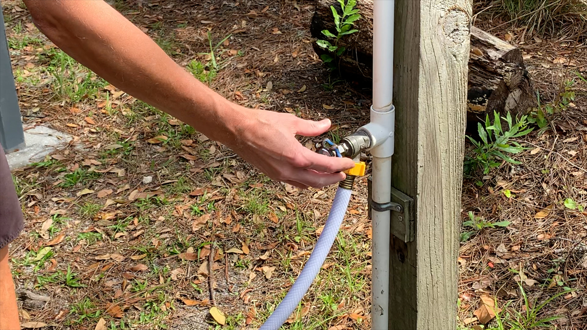 RV Toilet Valve Installation – John Marucci – On The Road