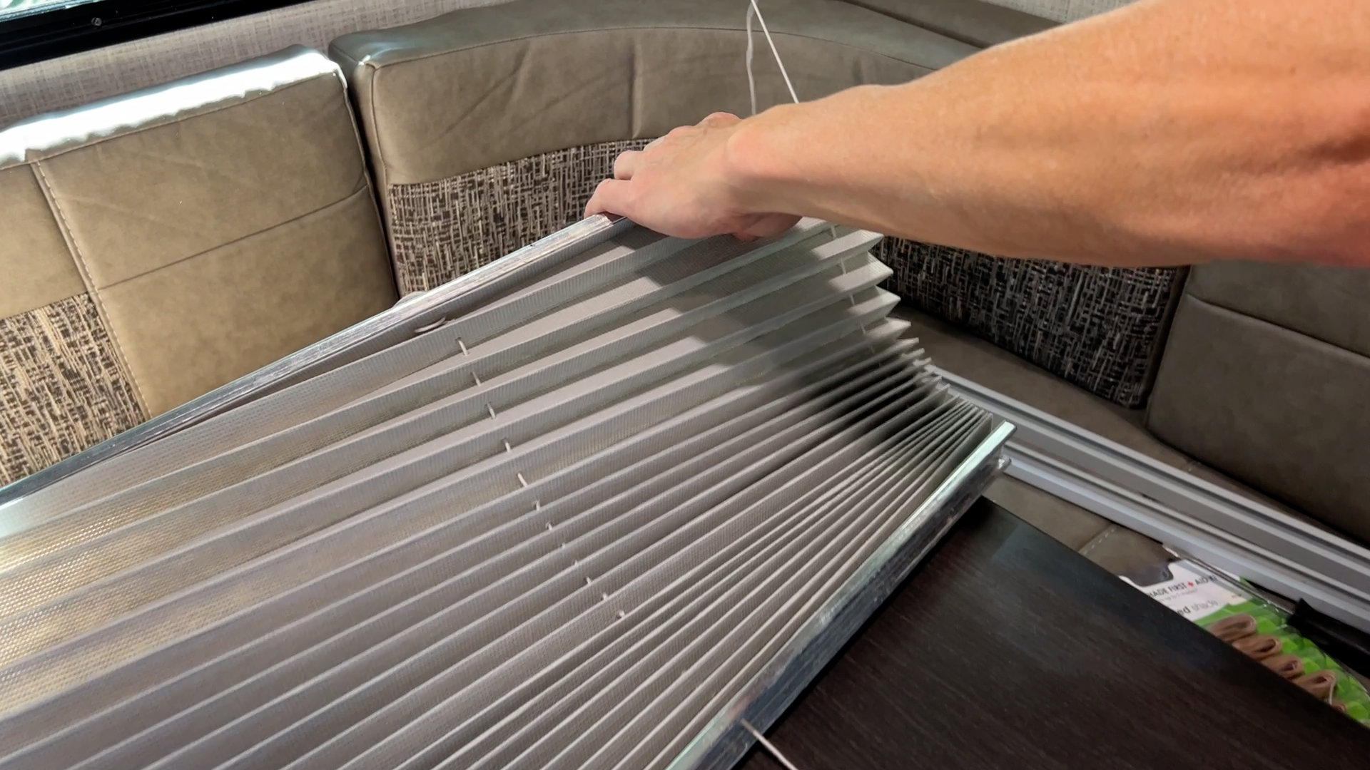 RV Large Window Shade Repair – John Marucci – On The Road