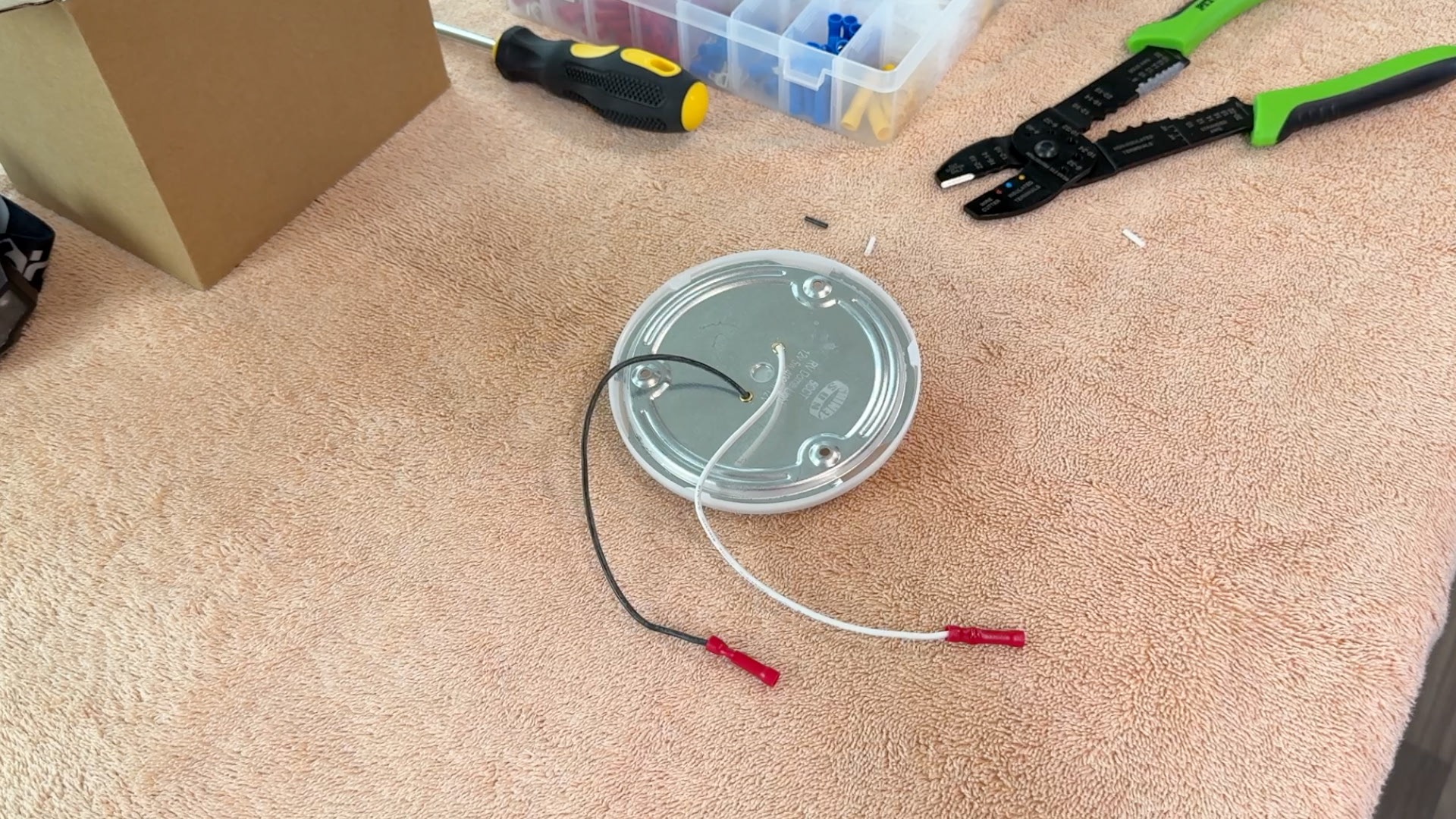 RV LED Dome Light Replacement – Step-by-Step – John Marucci – On The Road